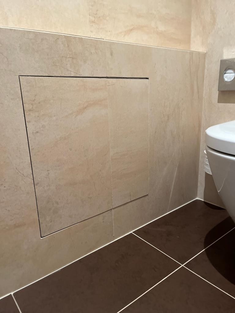 Access panel alu for tiling - System F3