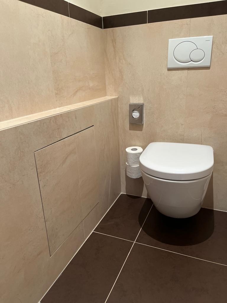 Access panel alu for tiling - System F3